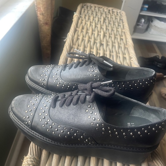 Stuart Weitzman | Shoes | Stuart Weitzman Spectator Style Black 2 Inch ...